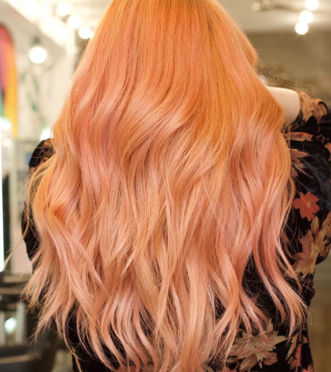 11 Peach Fuzz Hair Looks | Beauty Launchpad